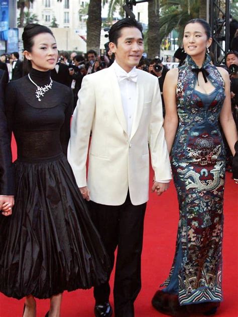 被穿旗袍的巩俐惊艳了！圆脸、微胖、前凸后翘，我看100遍都不厌 360娱乐，你开心就好