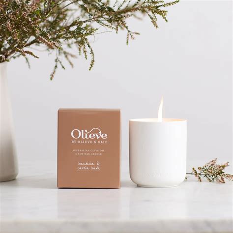 Banksia And Cassia Bark Candle Olieve And Olie