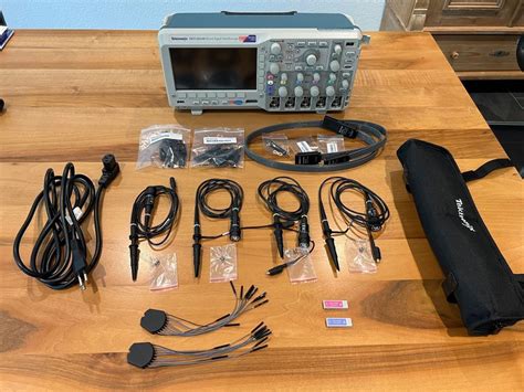 Tektronix Oszilloskop Mso2024b 4 Kanal 200 Mhz Gebraucht In Schindellegi Für Chf 2500 Mit