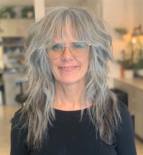 19 Flattering Layered Haircuts For Women Over 60 Plus Some That Will