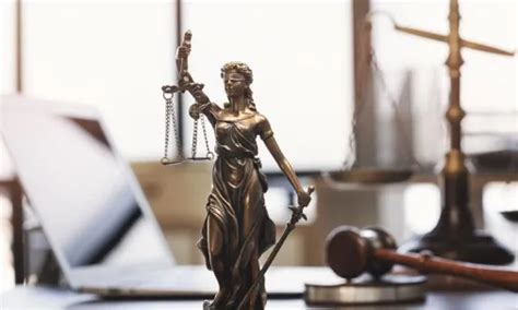 District Judge Eric R Komitee Us Courts New York Eastern District