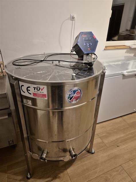 Točilo Za Med Samoobračalno