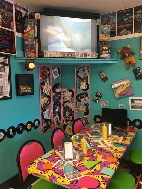 Back To The 80s Cafe In Rancho Cordova