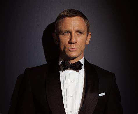 Daniel Craig Aston Martin My Xxx Hot Girl