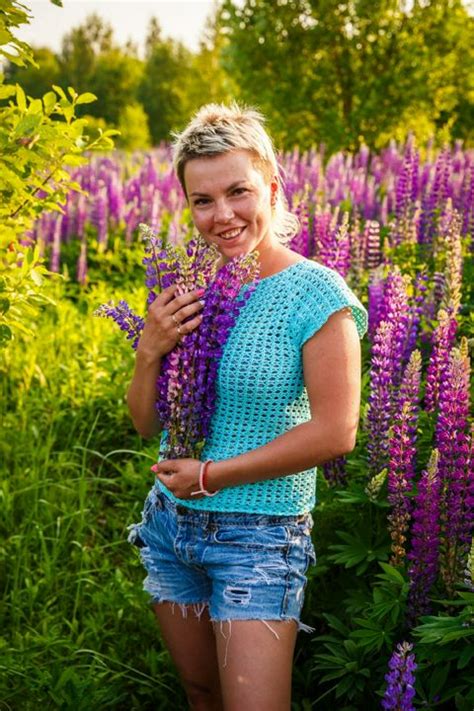 Мастер класс по вязанию спицами Шаль Ароматная Венера Шарипова скачать на Wildberries