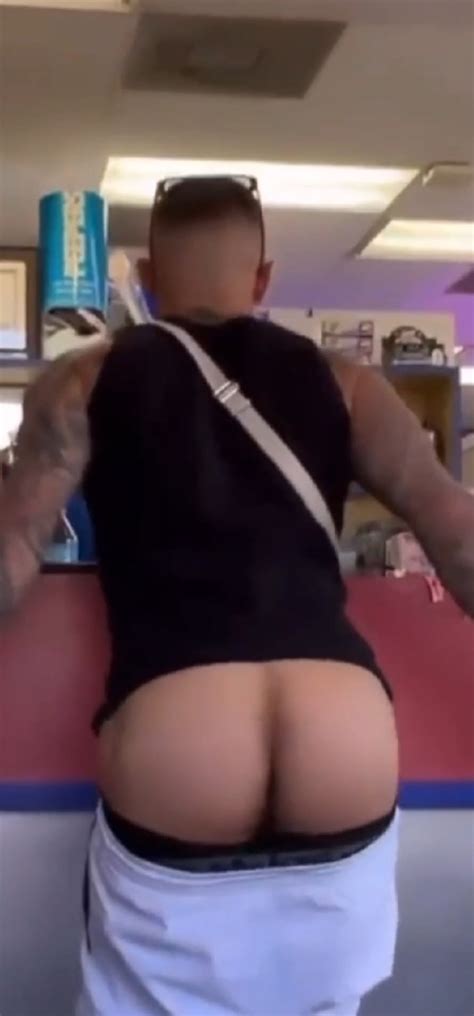 A Tattoo Guy Do Mooning His Bro Thisvid Com