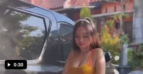 Ustad Mana Yang Gak Mau Sama Cewek Ini 9GAG