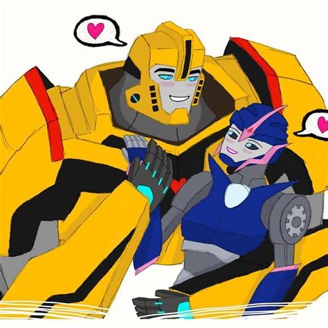 A Smitten Bumblebee And His Love Bug 💕🐝 Bumblebeexarcee Bumblecee Bumblebee Arcee Tfp