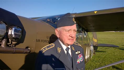 Последният чешки пилот от Втората световна война почина на 100 годишна възраст Новини бг