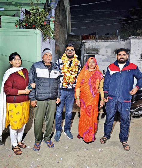 Satyam Rajak Selected In Psc 2022 पीएससी 2022 में सत्यम रजक चयनित Sagar News Dainik Bhaskar