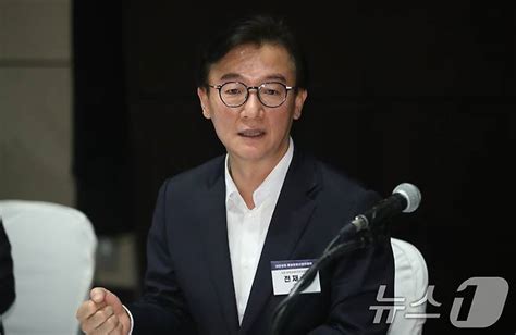 전재수 이재명 캠프 부산 선대위원장 합류