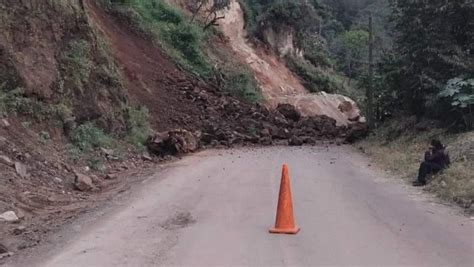 Intensas Lluvias Causan Deslaves En Carretera Molango Xochicoatlán Grupo Milenio