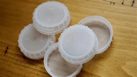 Lidl GB To Shift Semi Skimmed Milk Container Lids From Green Color To Clear For Easy Recycling