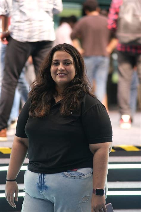 Khalida Albari Profile Pedia