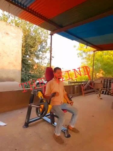 Bicep Curl Machine Model Name Number 6575 At Rs 4200 In Meerut Id