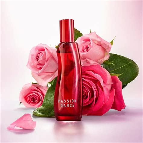 Woda toaletowa Passion Dance | Avon