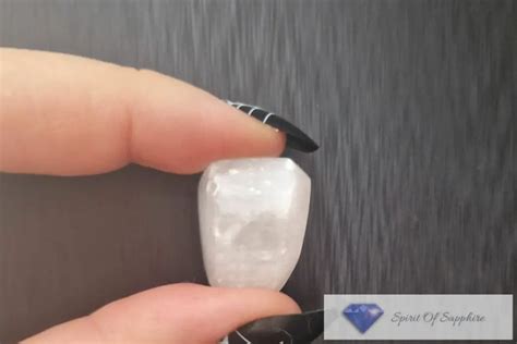 Selenite Vs Satin Spar Distinguishing Between The Crystal Twins And