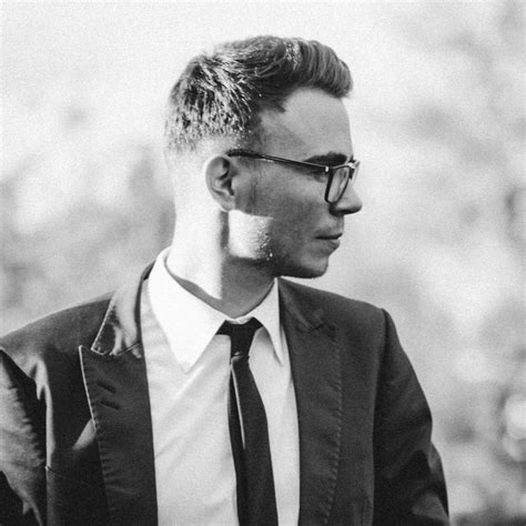 Patryk Nowak Specjalista Ds Logistyki Wizja Multimedia Linkedin