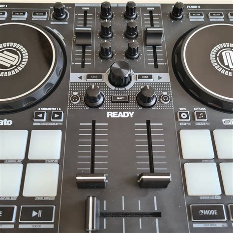 Test: Reloop Ready DJ-Controller - AMAZONA.de