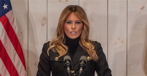 Melania Trump Buys New Underwear After Fbi Search