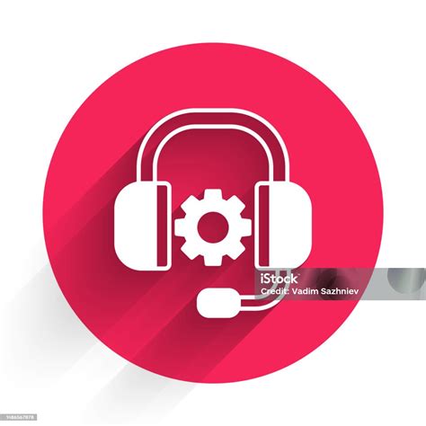 긴 그림자로 격리된 화이트 헤드폰 아이콘입니다 고객 서비스 핫라인 콜센터 Faq 유지 보수 지원 빨간색 원 버튼입니다 벡터 Brand Name Online Messaging