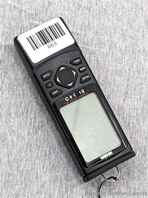 Garmin Gps 12 System Turns On And Body Is In Good Proxibid