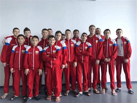 Спортивные костюмы на заказ от Русич Спорт | Пошив спортивных костюмов ...