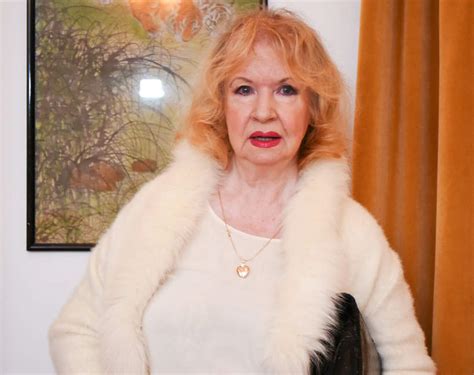 Halina Kowalska Mieszka W Domu Opieki W Skolimowie Po śmierci Męża