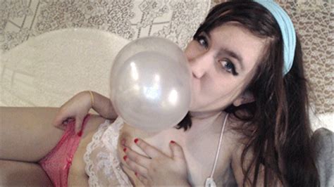 Double Bubble Trouble Hd 1080p Mp4 Natashas Bedroom Clips4sale