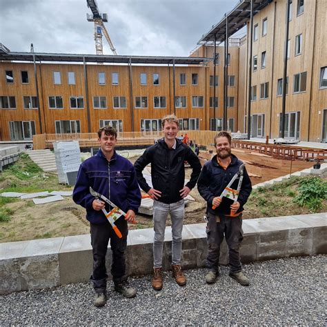 Bram Van Leeuwen Baneninhetgroen