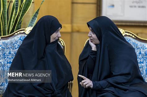 استقبال دختر حاج قاسم سلیمانی از محمدباقر قالیباف عکس