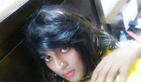 Maya Cd Stories A New World Of Crossdressiong नाच हिजड़ा नाच नई क्रास ड्रेसिंगकहानी