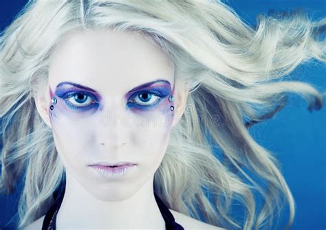 Colourful Makeup On Dark Skinned Beauty Stock Image Image Of Fashion Adult