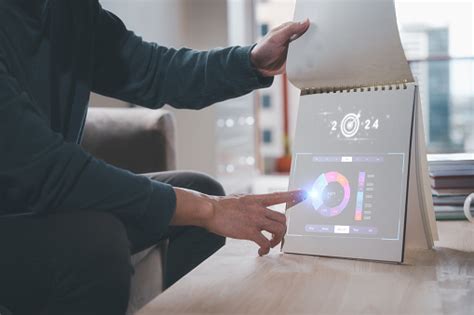 사업 계획 2024 문서 데이터 시스템 보고서 Hr 기술 개념 사업가 관리자 현대 사무실에서 흰색 문서 보고서 파일 문서 문서 확인 아이콘 2024년에 대한 스톡 사진 및