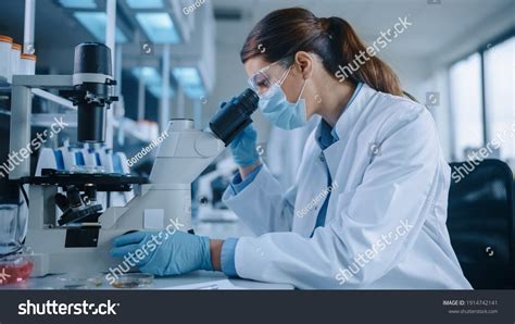 18 473 Laboratory Microscope Close Images Stock Photos Vectors Shutterstock