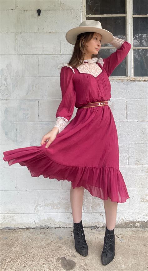 High Class Hillbilly Vintage Finds For All Kinds