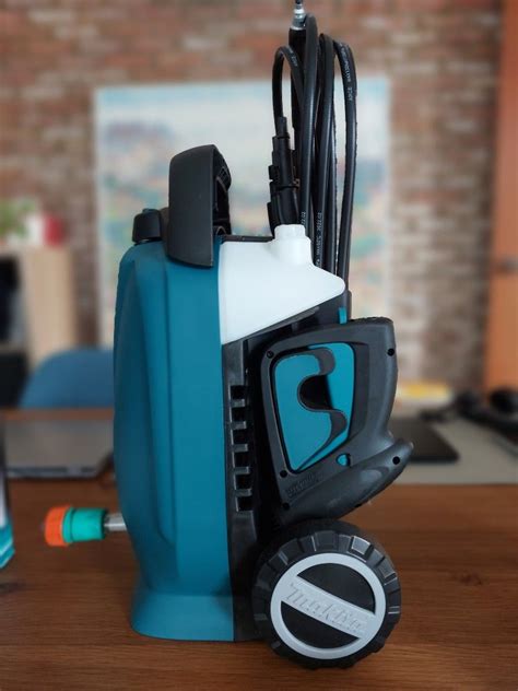 Makita Hw102 High Pressure Water Jet Everything Else On Carousell