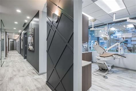 Modern Dentist Office Design