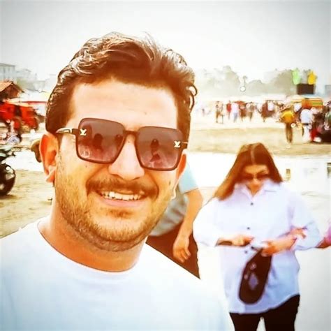 ‎سردارم‎ Sardarghadimi On Threads