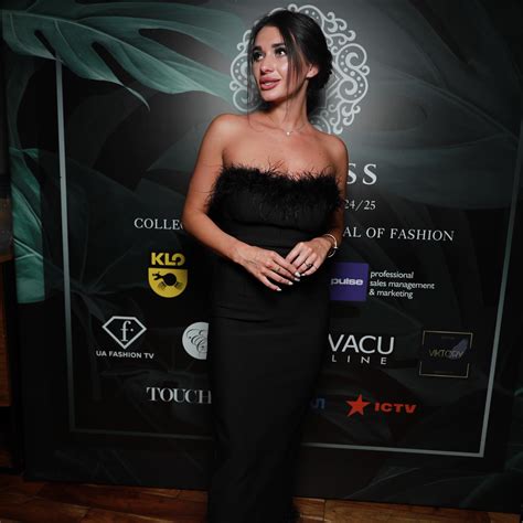 Котики є речі які не можливо забути і навіть думок не було в голові таких Я жила в селі до 5