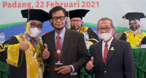 kampus itp apresiasi sejumlah tokoh dan pihak melalui itp achievement