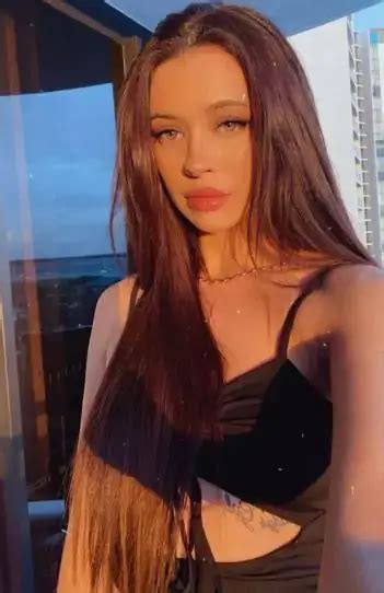 Bree Louise Tiktok Star Wiki Bio Height Weight Age And More