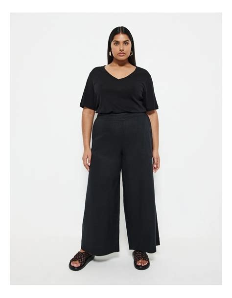 Commonry Emma Tee In Black Myer