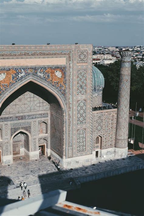 Photo of a Minaret · Free Stock Photo
