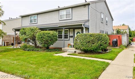 63 Beechwoode Ln Pontiac Mi 48340 Zillow