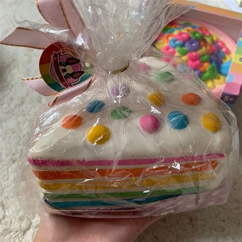 Chawa Rainbow Cake Squishy Hobbies And Toys Collectibles And Memorabilia Vintage Collectibles On
