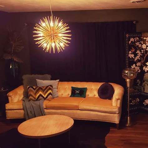 Got One In Front Of Me Now I M Watching