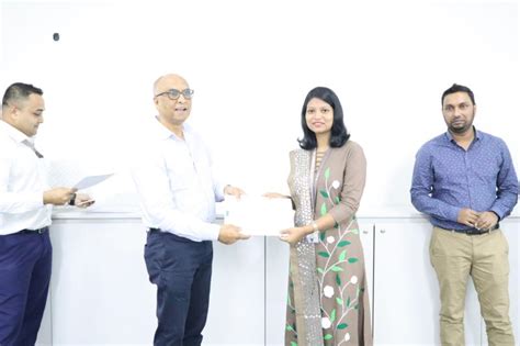 Mdrokibul Hassan Khan On Linkedin Employee Awardceremony Year