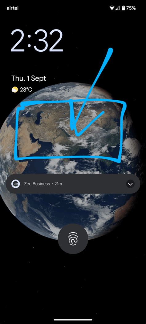 Anyone Else Facing This Void On The Lock Screen And Notification Bar