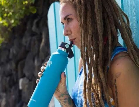 15 Best Reusable Water Bottles For Eco Friendly Hydration